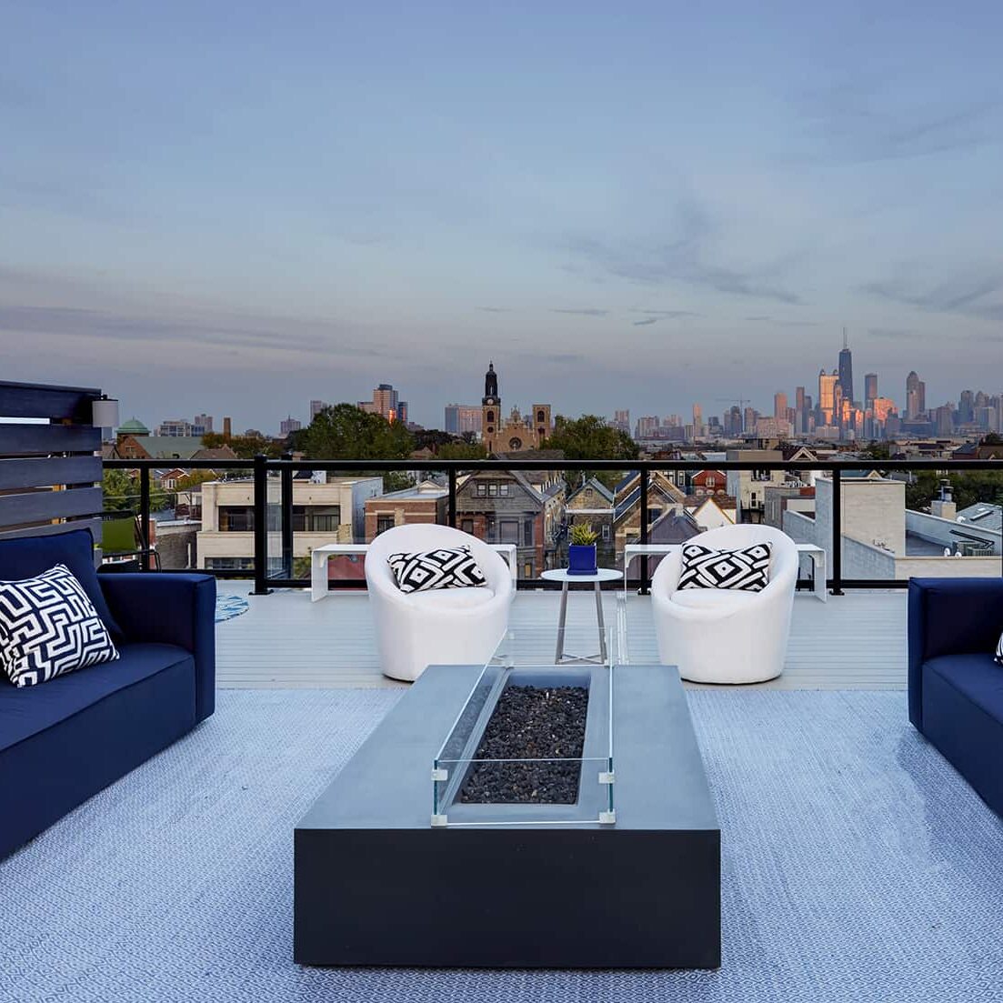 Luxury Rooftop Kitchen, Pergola, Dining (Orren Pickell Building Group)