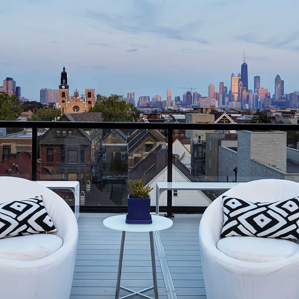 Luxury Rooftop Kitchen, Pergola, Dining (Orren Pickell Building Group)